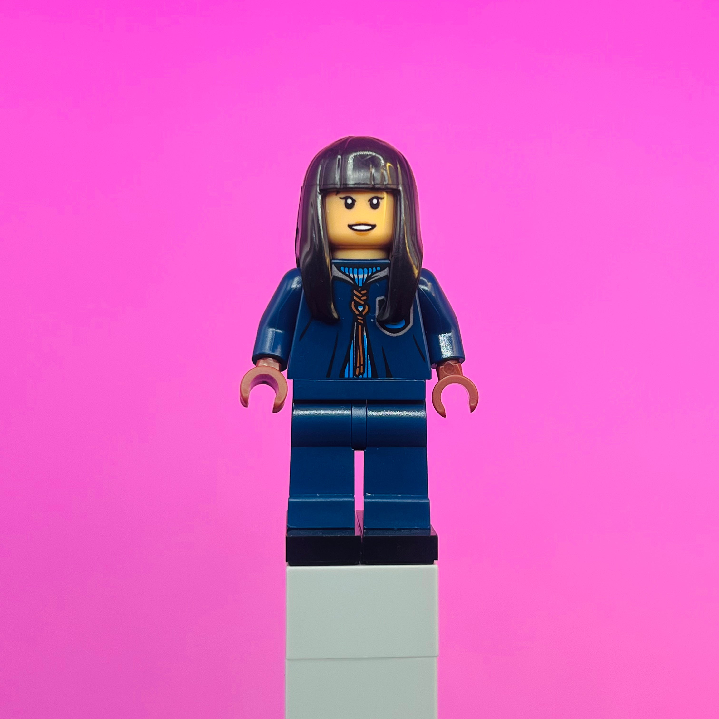 LEGO Harry Potter Minifigure Cho Chang - Dark Blue Ravenclaw Quidditch ...