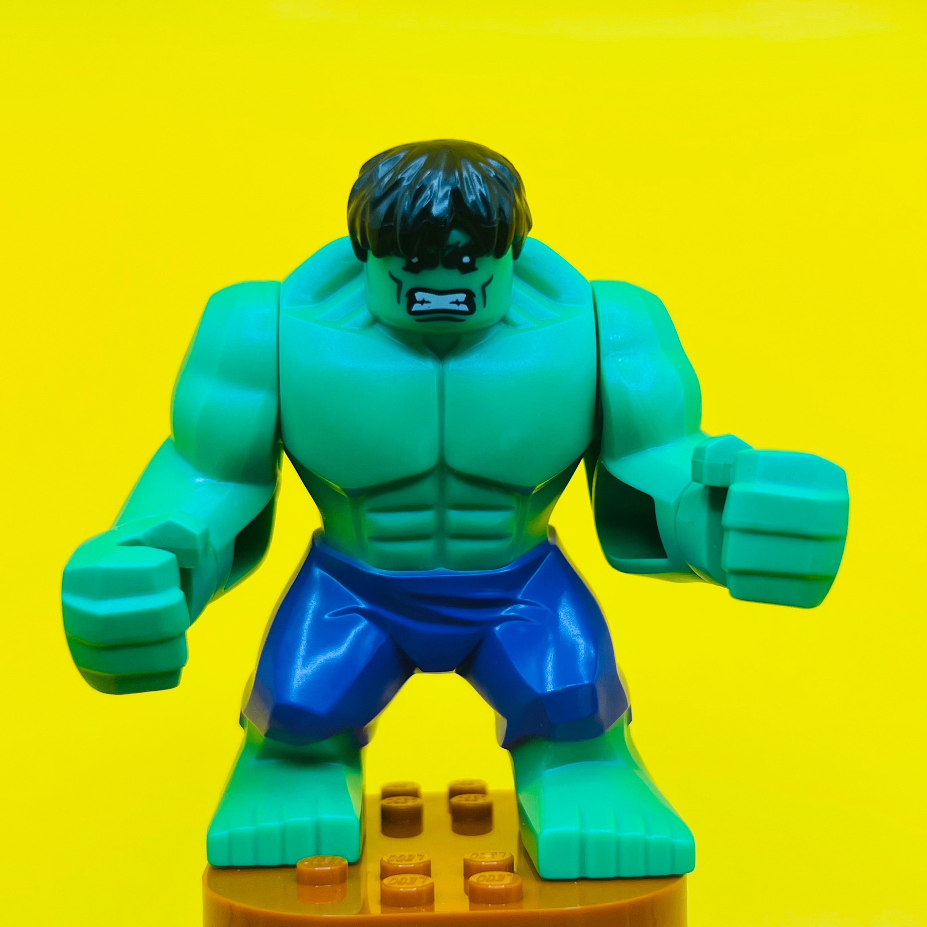 LEGO Marvel Super Heroes Minifigure Hulk - Giant, Dark Purple Pants (B ...
