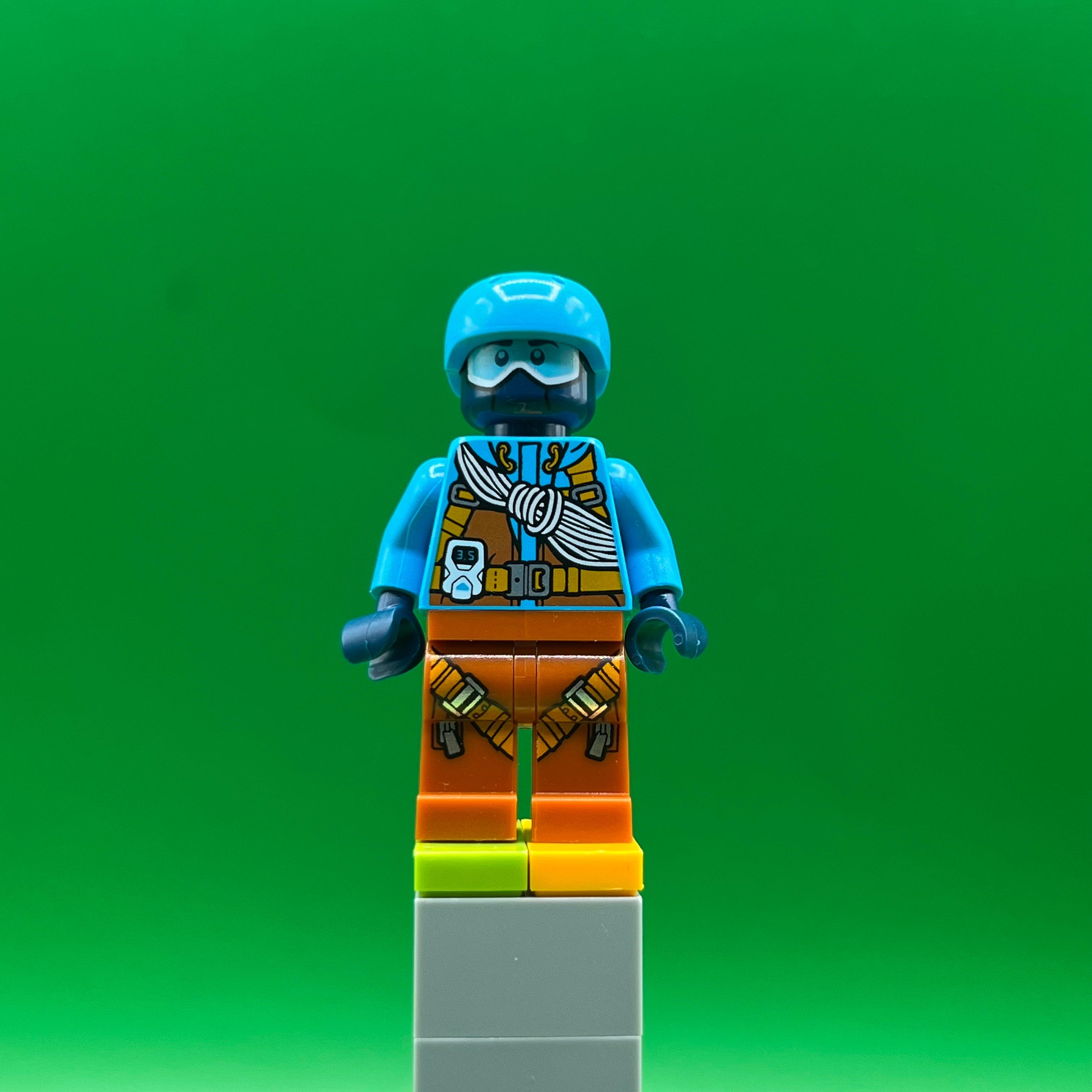 LEGO City Minifigure Arctic Climber cty0923 – Brickheads Toy Company